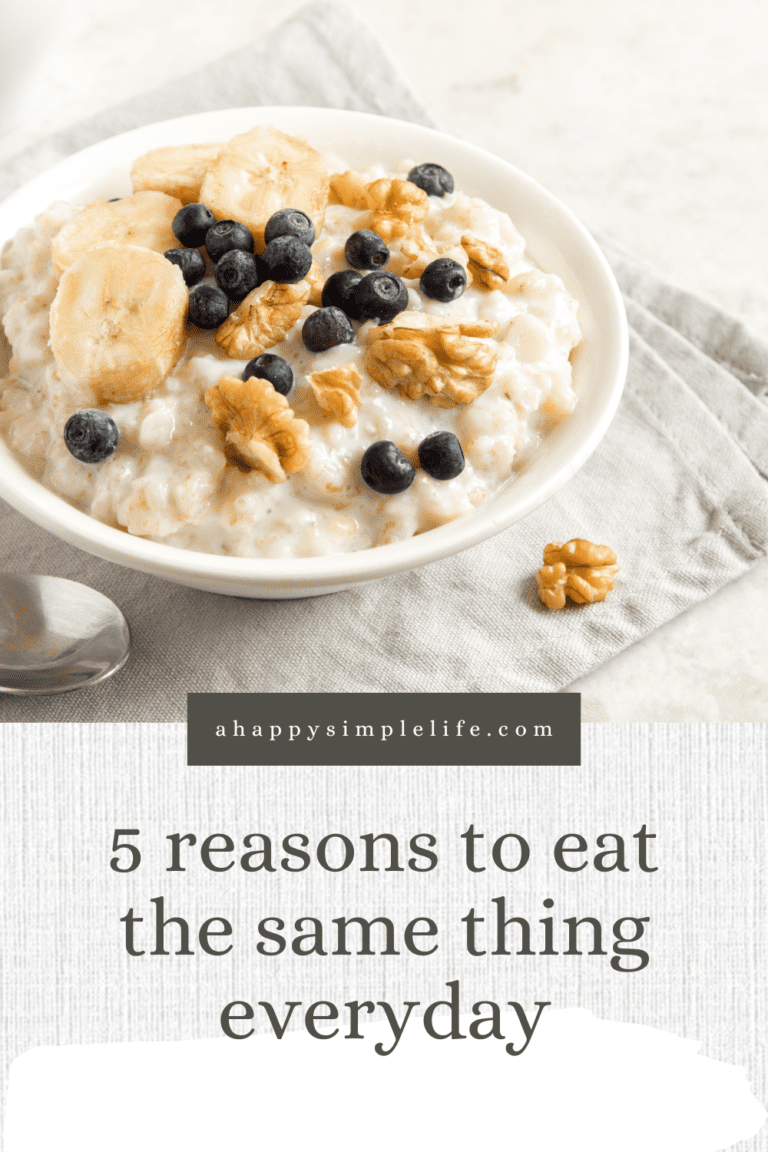 Why I Eat The Same Thing Every Day | Eating The Same Food Every Day